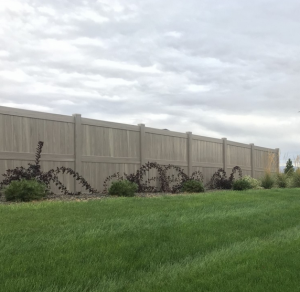 Vinyl (PVC) – Simpson's Fence London Ltd.